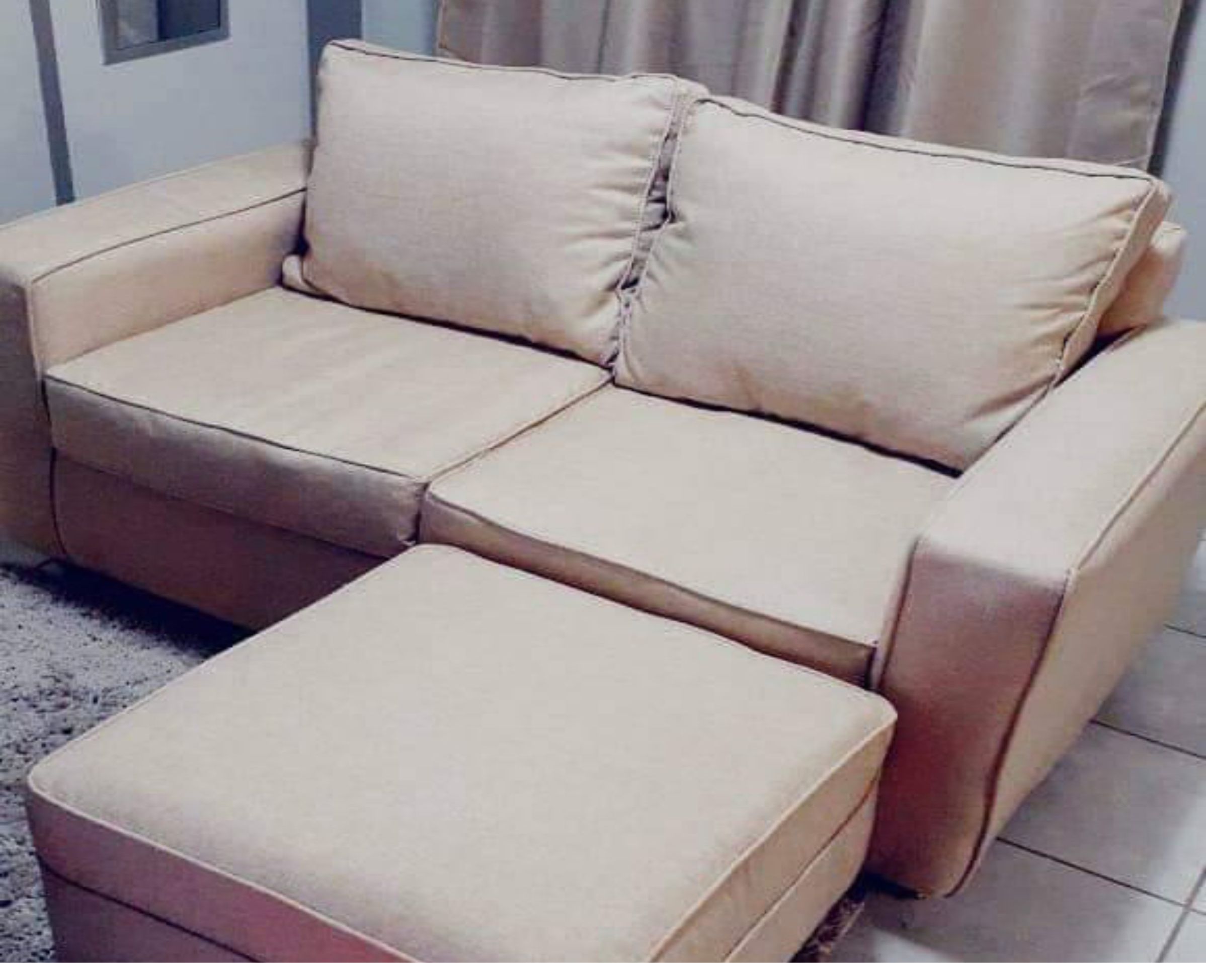 BACHELOR'S 2 SEATER GOUCH AND OTTOMAN - sunnyside furniture